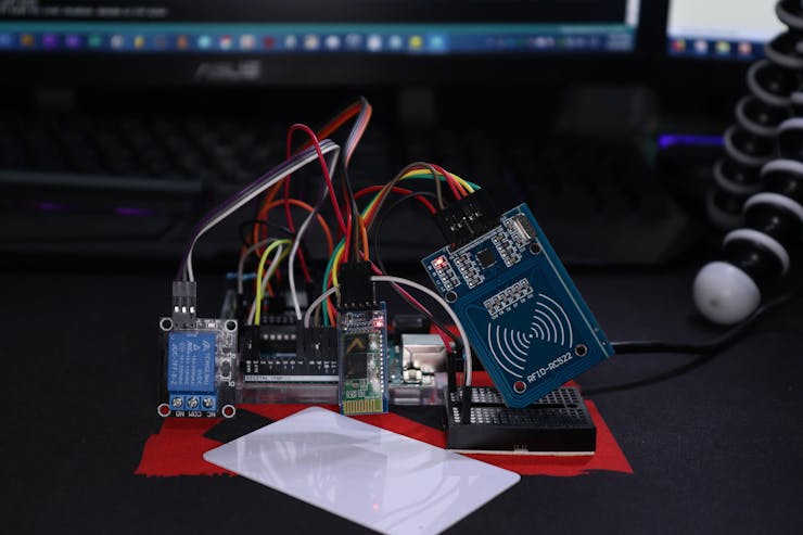 Pseudo Two-Factor Authentication Using HC-05, RFID + Relay! - Hackster.io