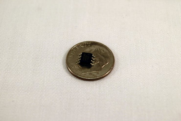 How to Use I2C EEPROM - Hackster.io