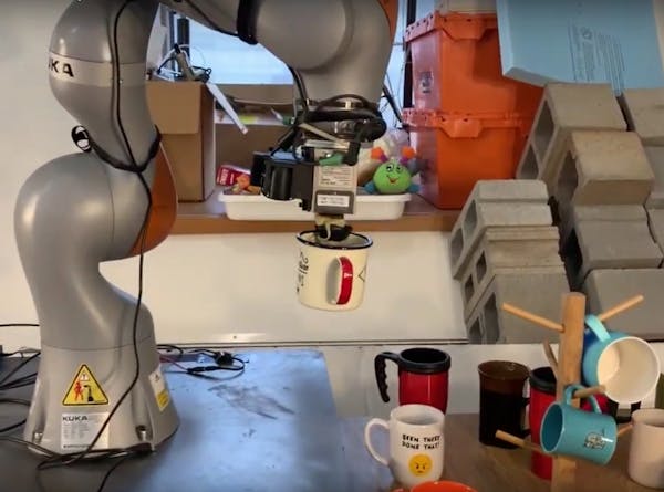 New MIT Robotic System Can Pick-and-Place Objects That It’s Never Seen ...