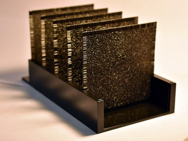 Diffractive Deep Neural Network Identifies Objects At The Speed Of Light