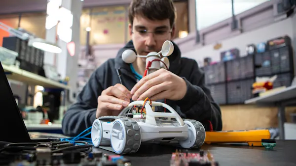 Sphero RVR Tank Treaded Robot Now on Kickstarter! - Hackster.io