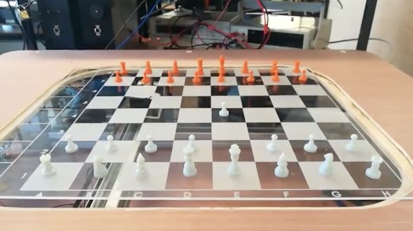 Ghost Chess System Moves Pieces Automatically - Hackster.io