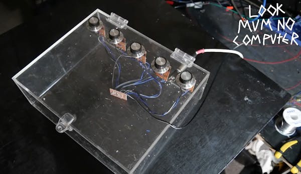 Simple DIY Oscillator with a Transistor, Resistor, and Capacitor ...