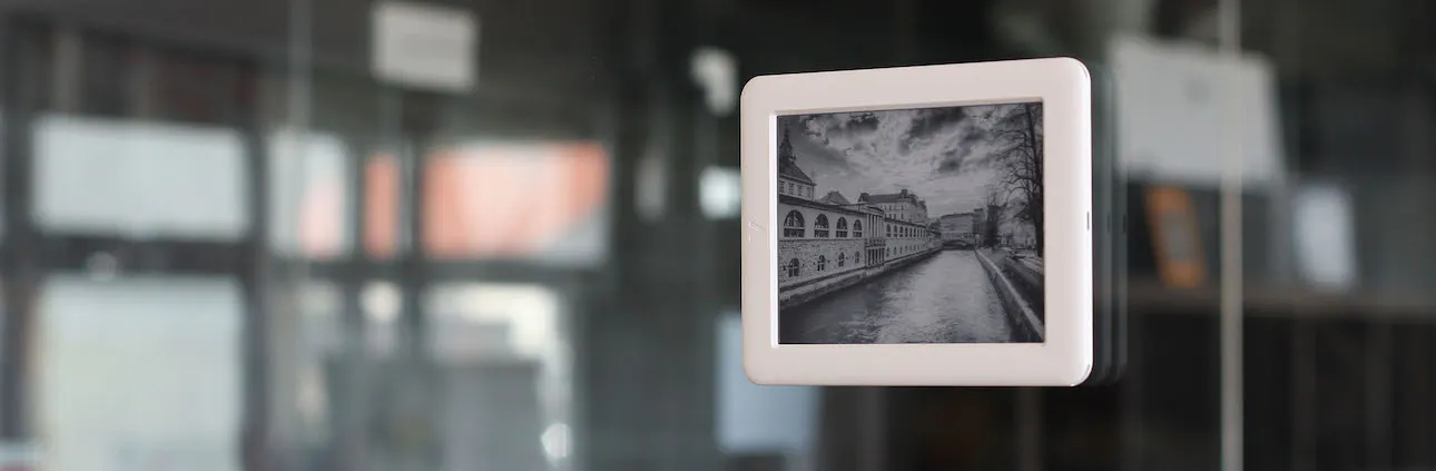 Twitter + Instagram-powered e-paper photo frame with Node.js - Hackster.io
